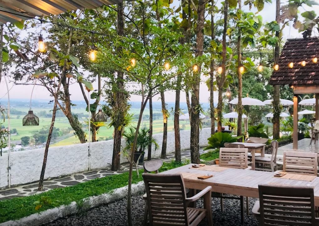 Daya Tarik Suwatu Resto yang Terkenal di Yogyakarta - Campa Tour and Event